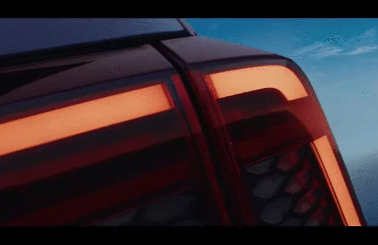 Mahindra XUV700 Facelift to be Called XUV 7XO